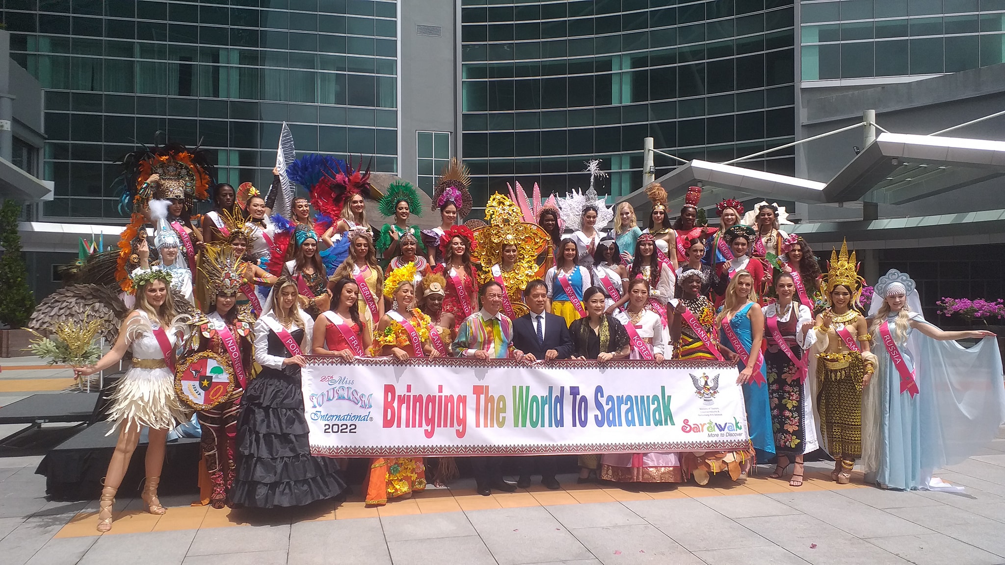 MTI 2022 : Press Conference on Sin Chew Daily – Miss Tourism International